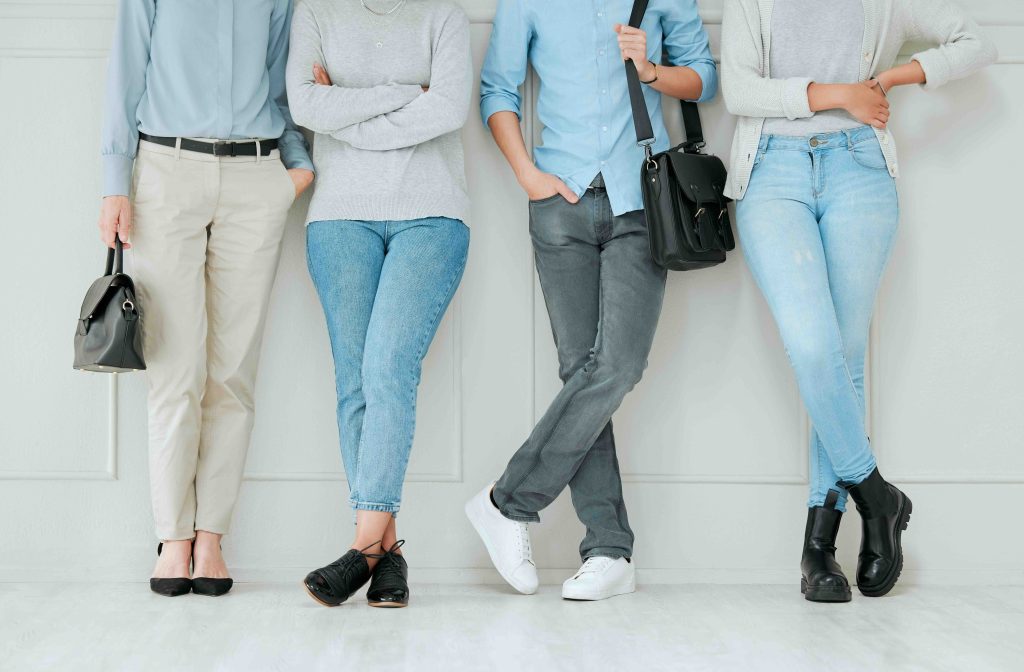 The Do's and Don'ts of Casual Friday in the Workplace - MyBusiness.Team